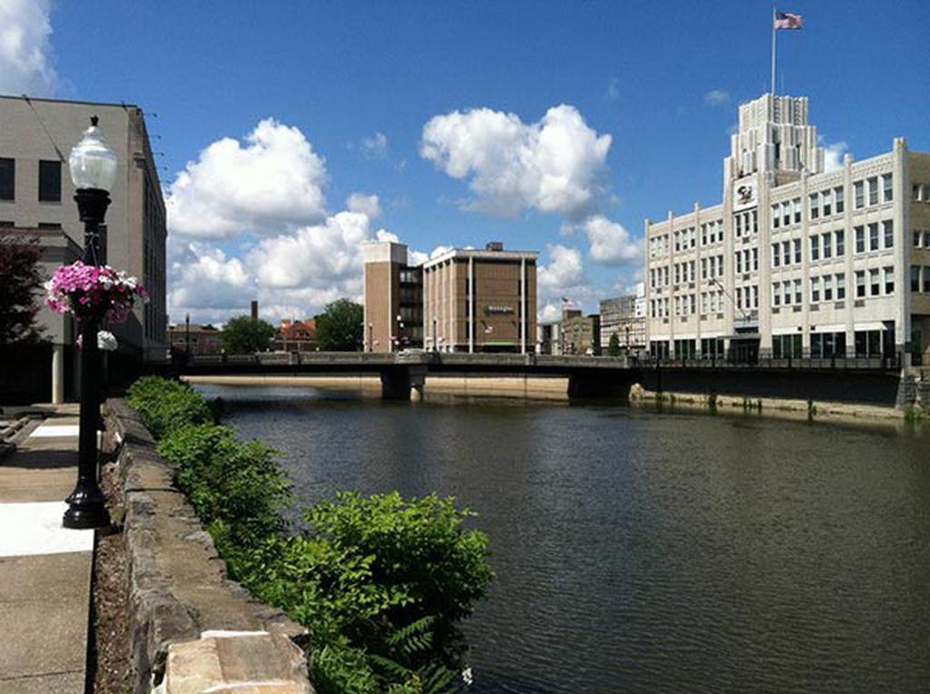 Official Website for the City of Sharon, Pennsylvania - Vibrant Downtown